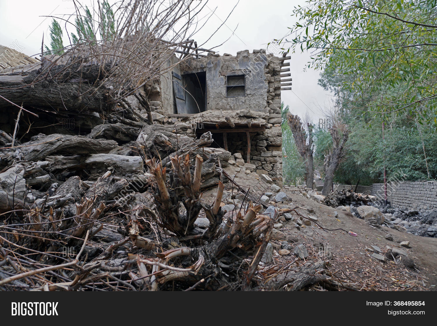 Ruins Collapsed House Image & Photo (Free Trial) | Bigstock