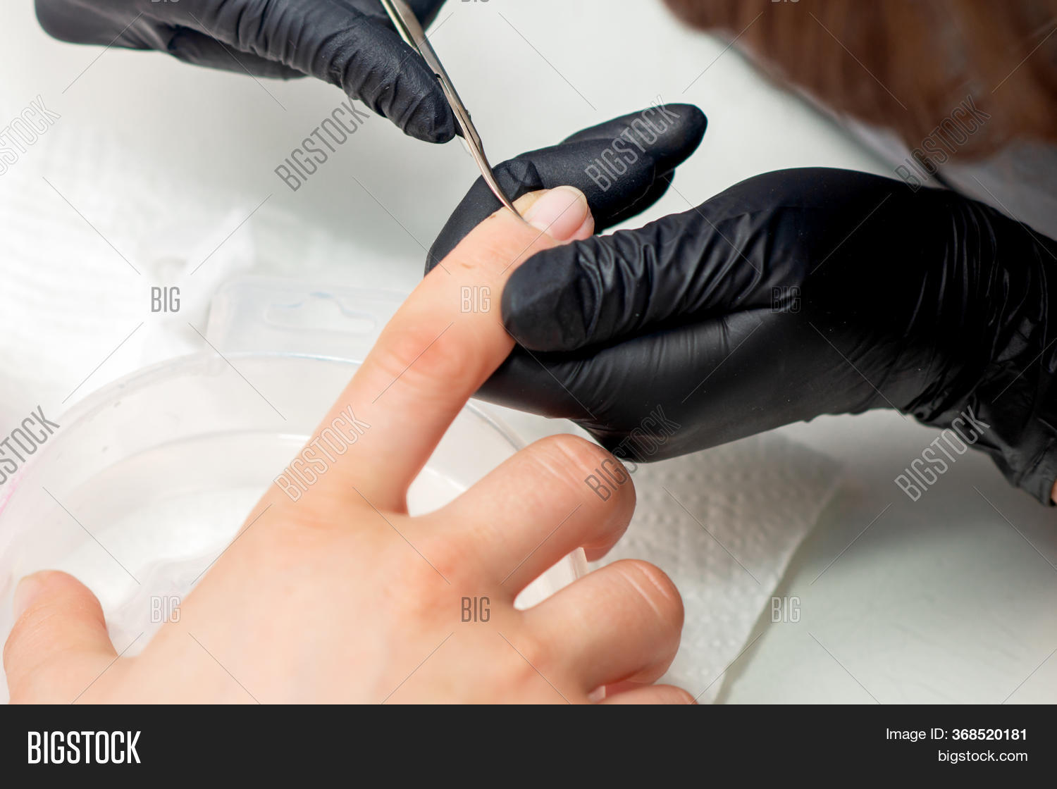 Beautician Cutting Image & Photo (Free Trial) | Bigstock