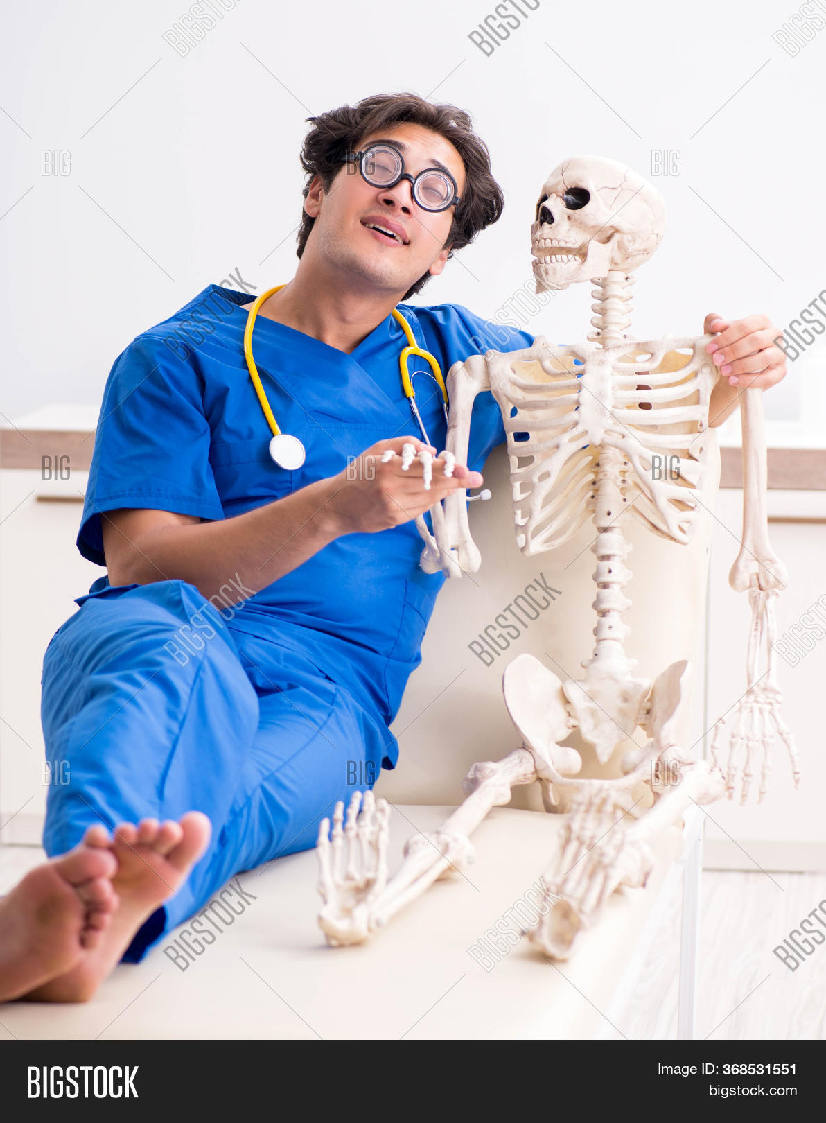 Funny Doctor Skeleton Image & Photo (Free Trial) | Bigstock