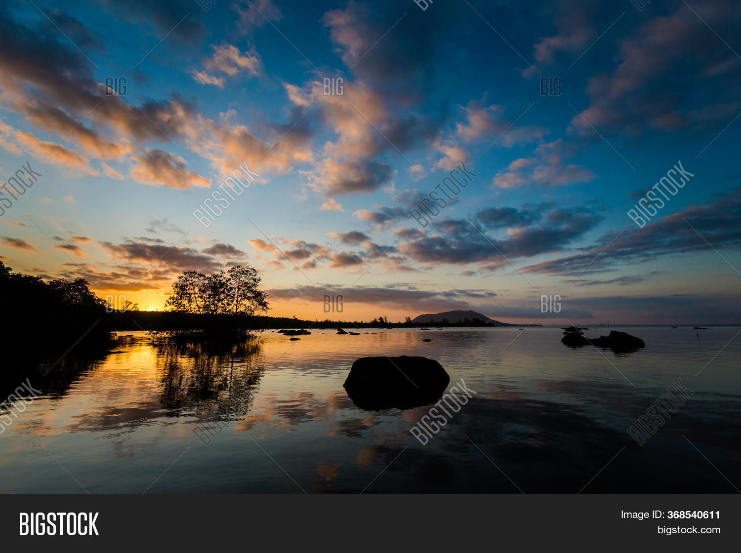Sunset On Mot Island Image & Photo (Free Trial) | Bigstock