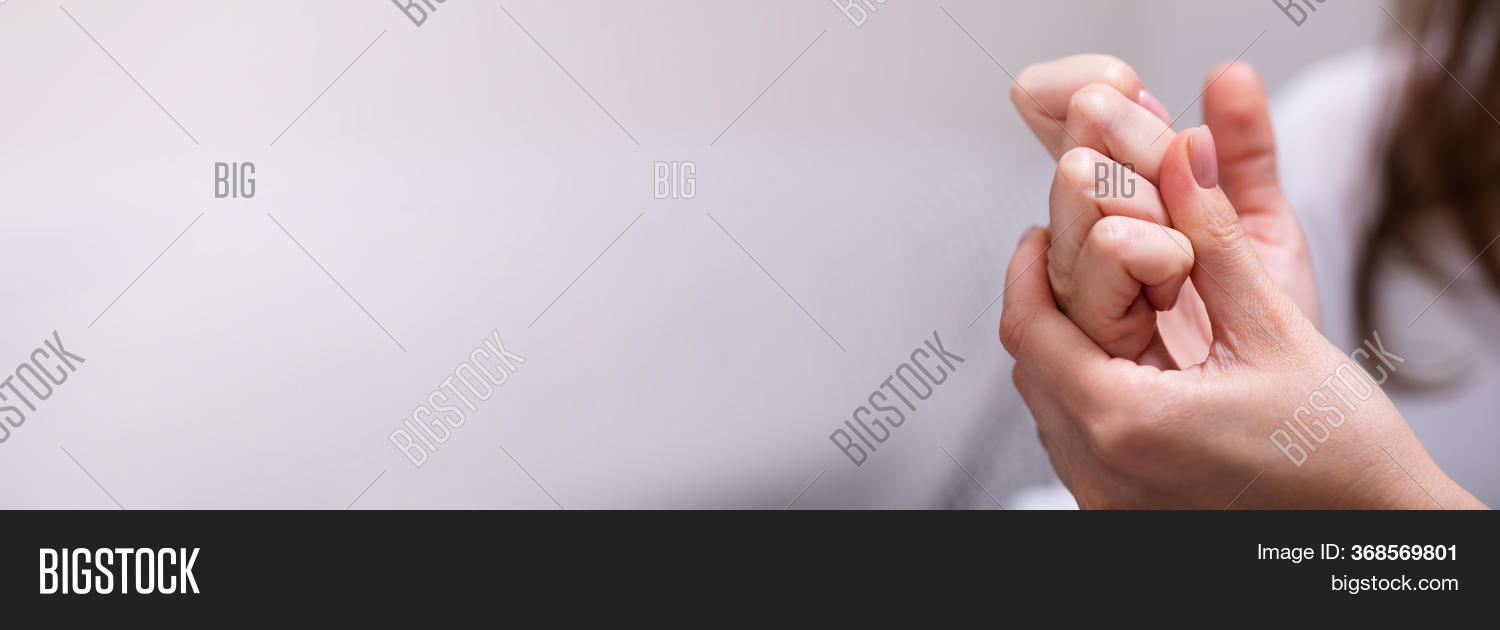 Woman Cracking Hand Image & Photo (Free Trial) | Bigstock