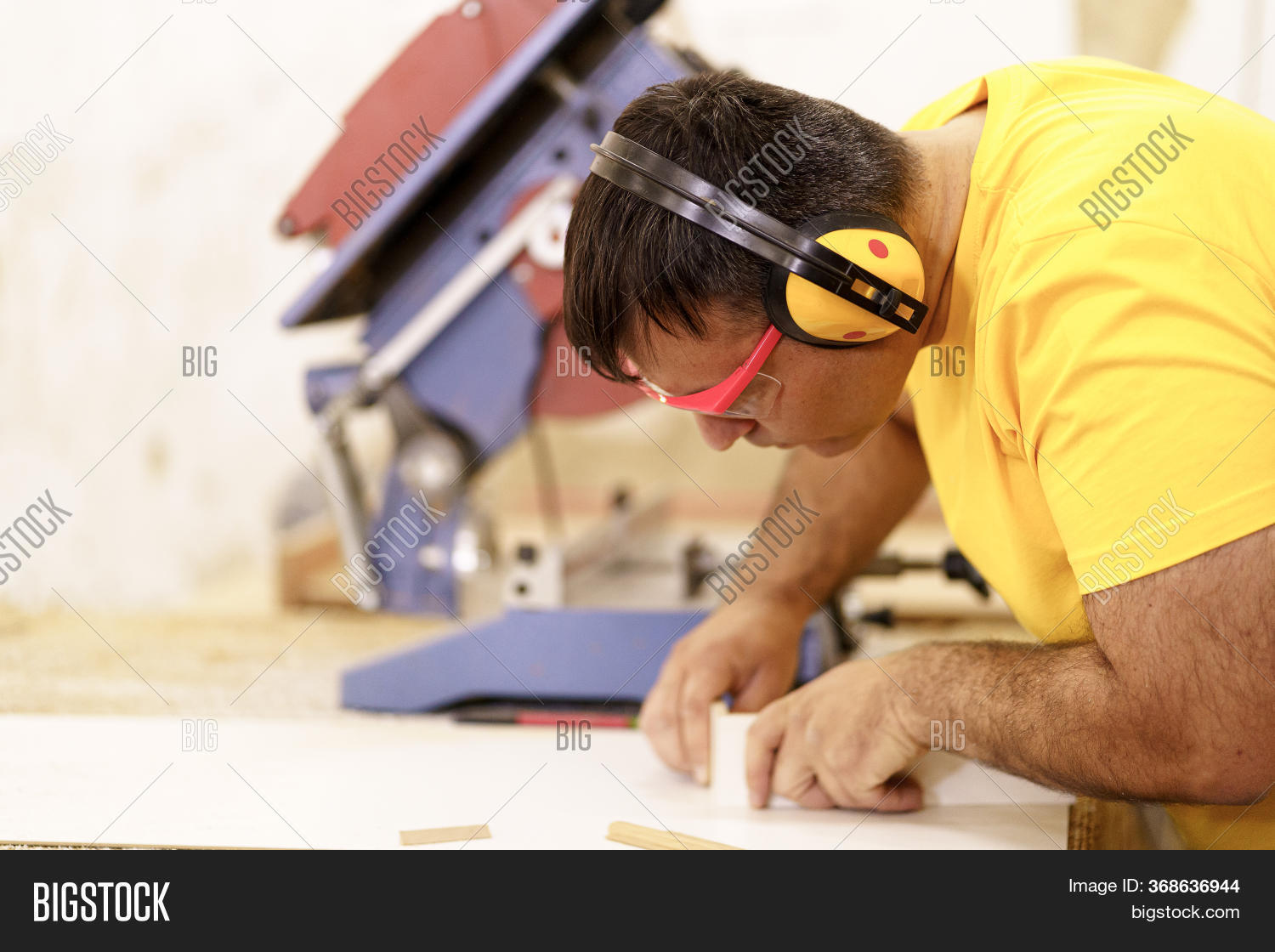 Skilled Carpenter Image & Photo (Free Trial) | Bigstock