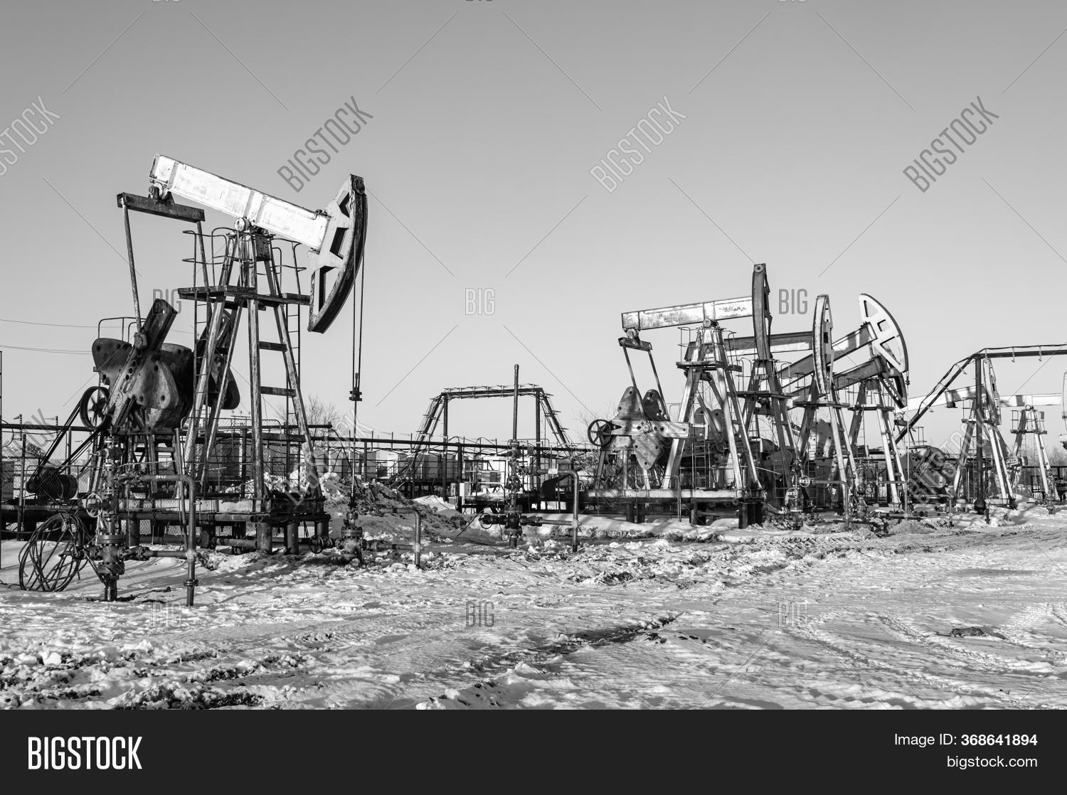 Oil Pump Rig. Oil Gas Image & Photo (Free Trial) | Bigstock