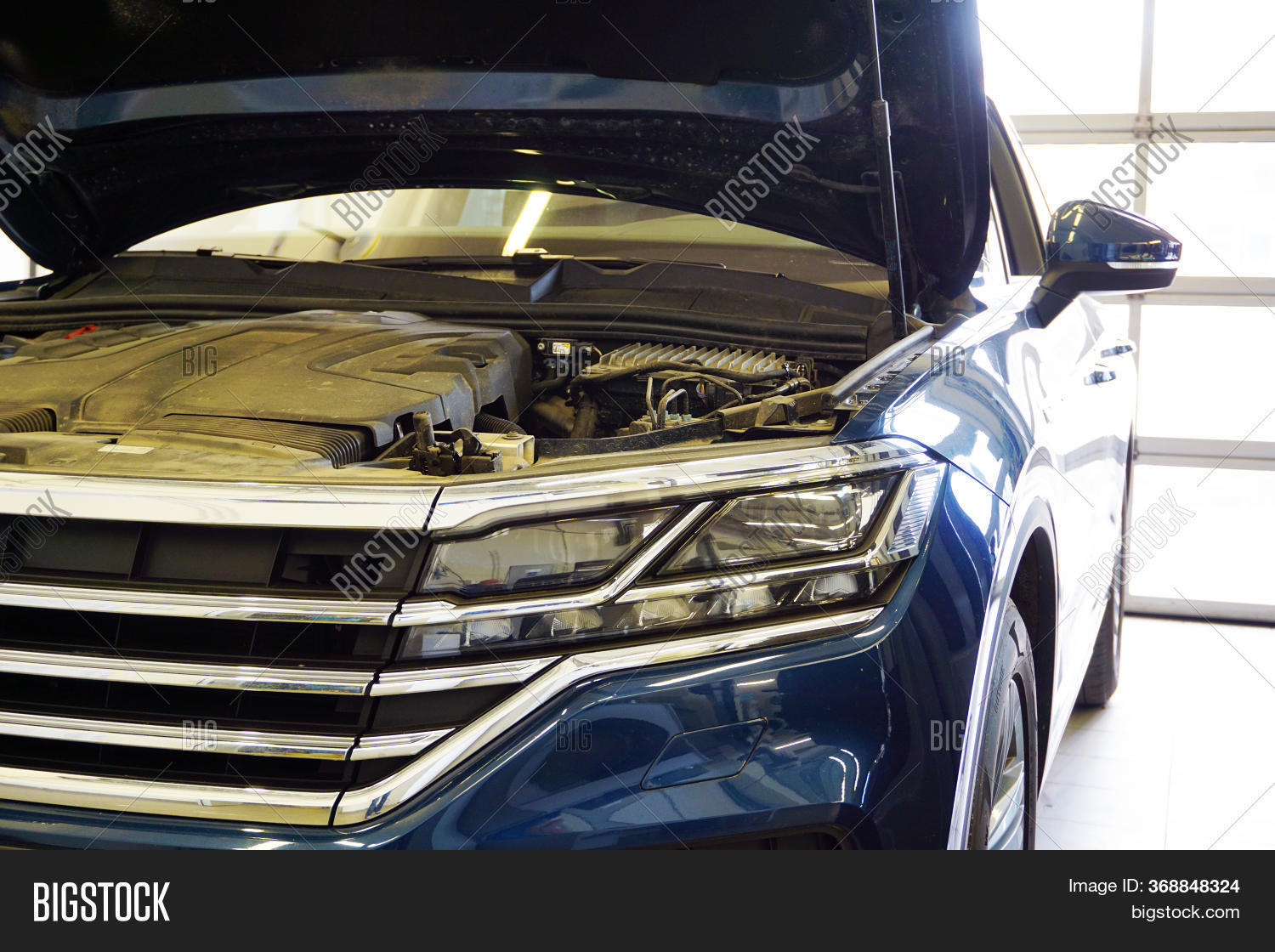 Modern Luxury Car Open Image & Photo (Free Trial) | Bigstock