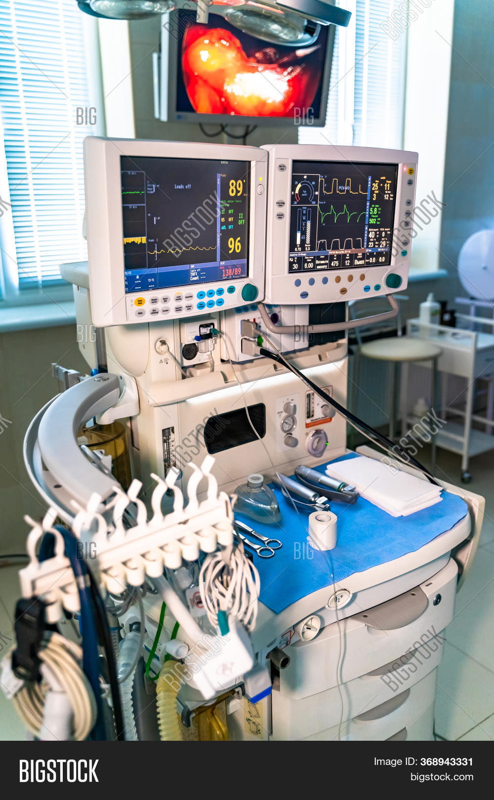 Two Screens Operating Image & Photo (Free Trial) | Bigstock