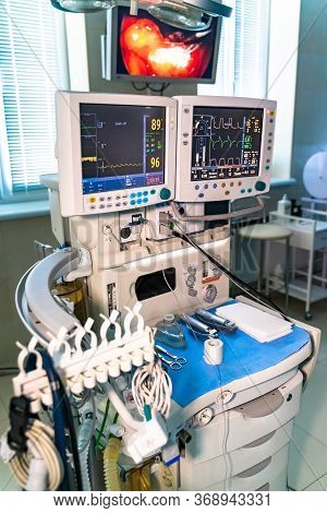 Two Screens Operating Image & Photo (Free Trial) | Bigstock