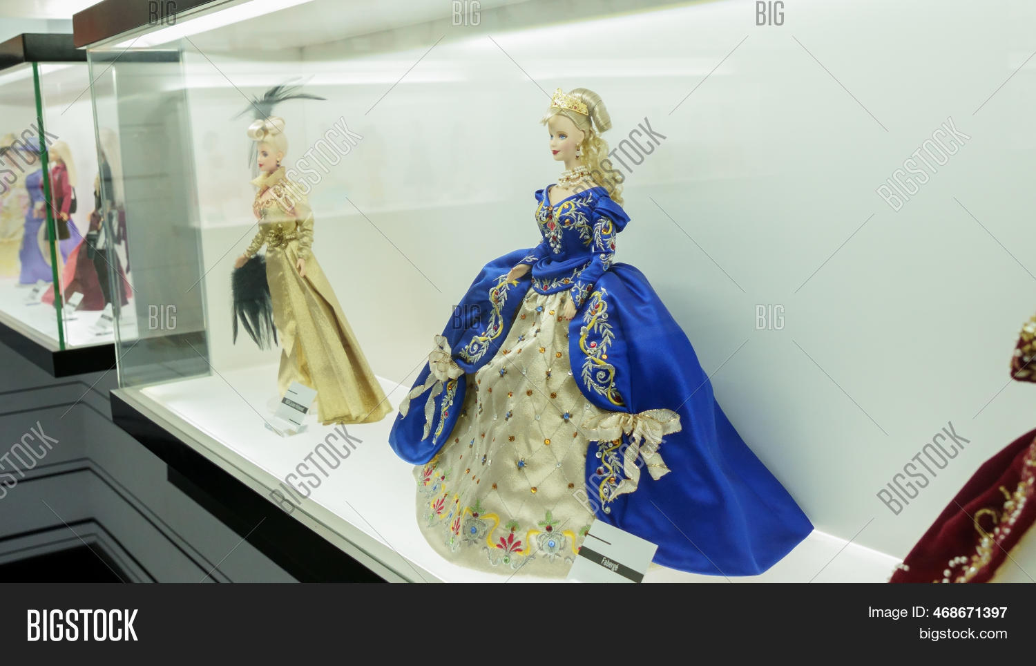 Barbie Expo Display Image & Photo (Free Trial) | Bigstock