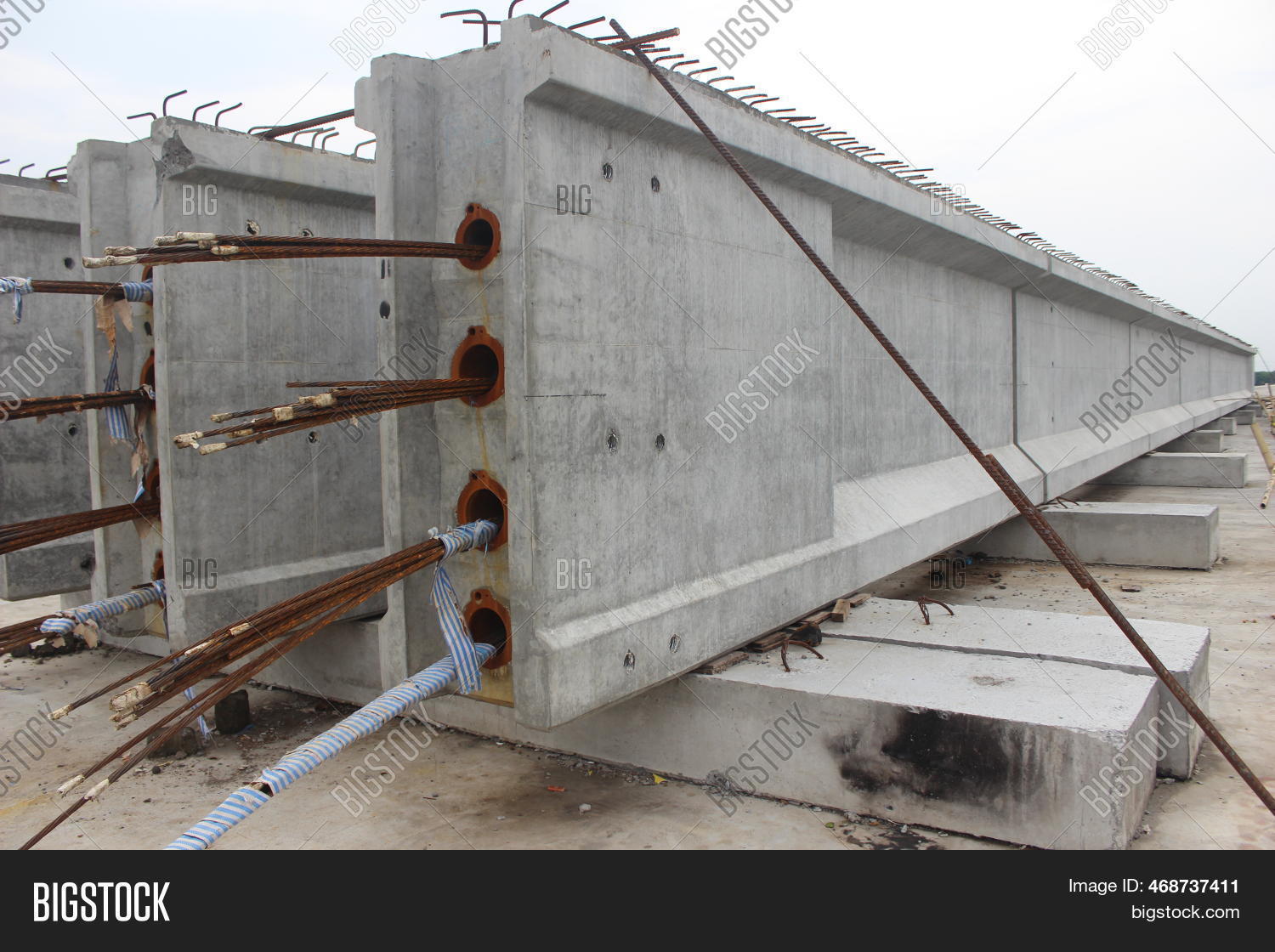 Prestressed Girder Image & Photo (Free Trial) | Bigstock