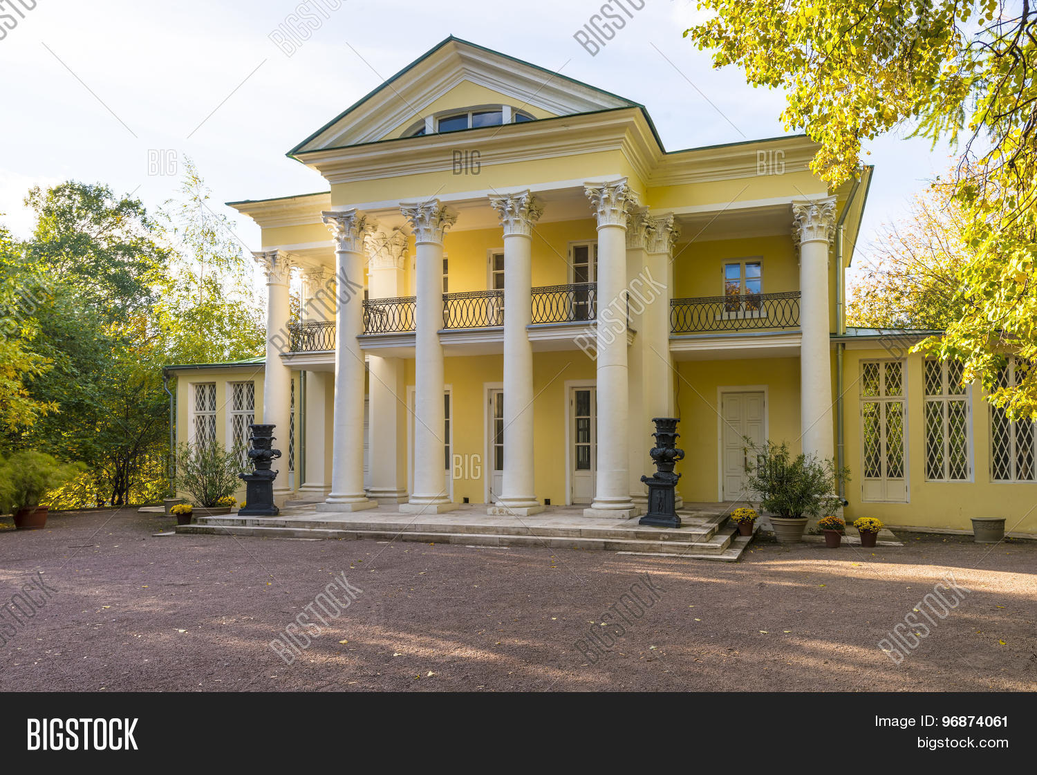 Russian Manor House Image & Photo (Free Trial) | Bigstock