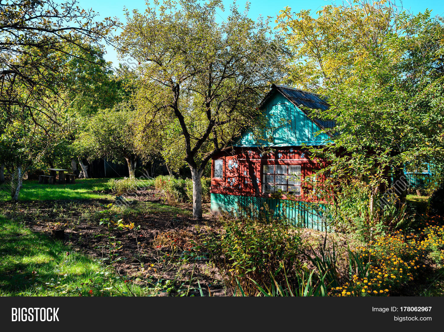 Wooden House Rest Image & Photo (Free Trial) | Bigstock