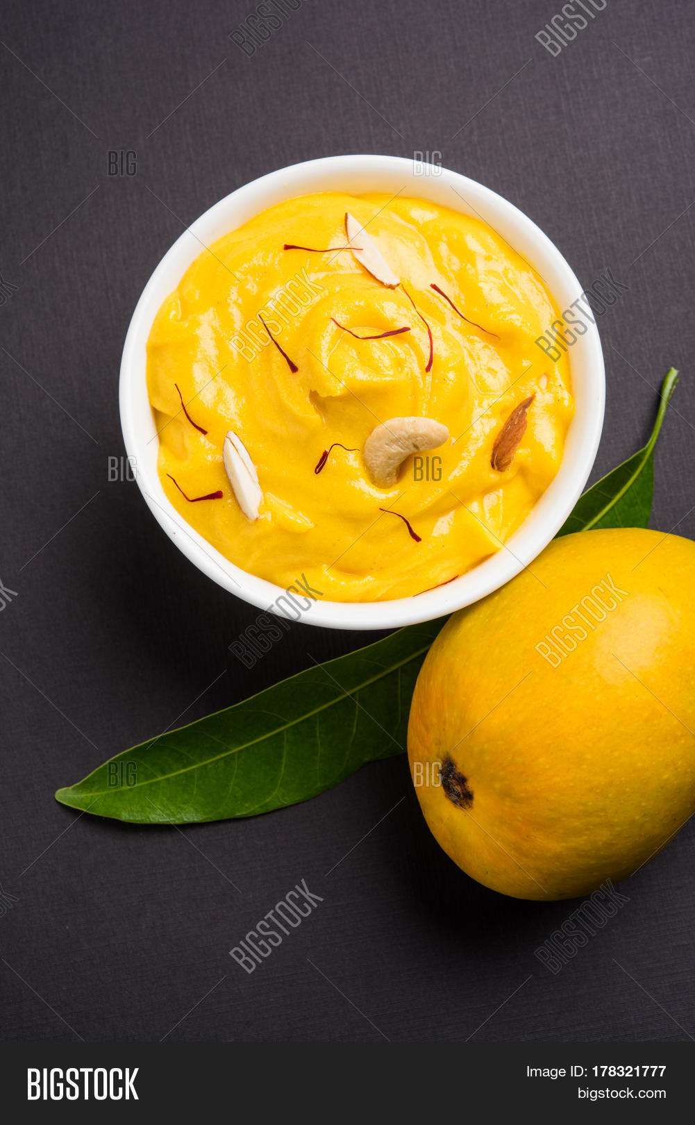 Hapus Alphonso Mango Image & Photo (Free Trial) | Bigstock