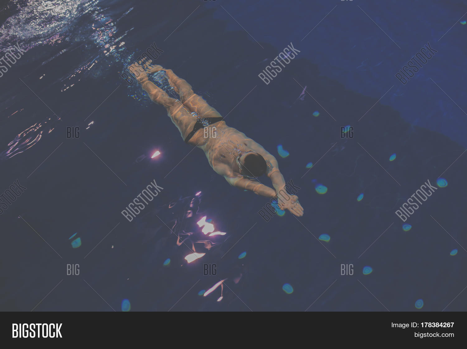 Male Swimmer Swimming Image & Photo (Free Trial) | Bigstock