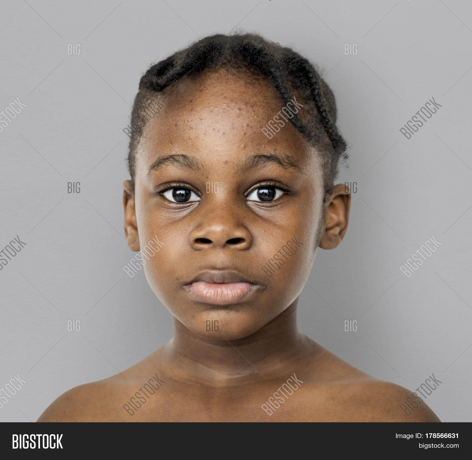African Kid 图片和照片（免费试用） | Bigstock