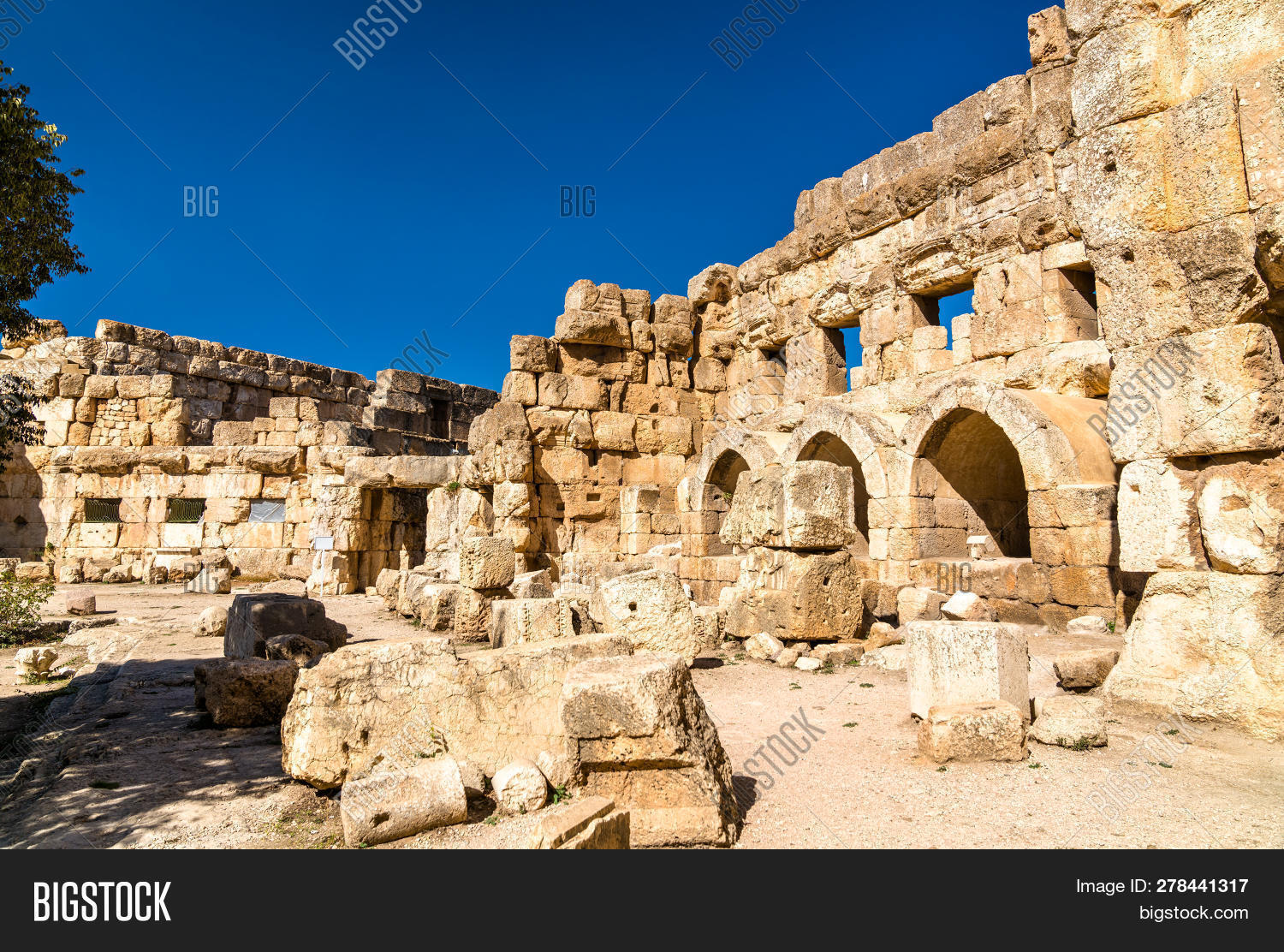Hexagonal Court Temple Image & Photo (Free Trial) | Bigstock