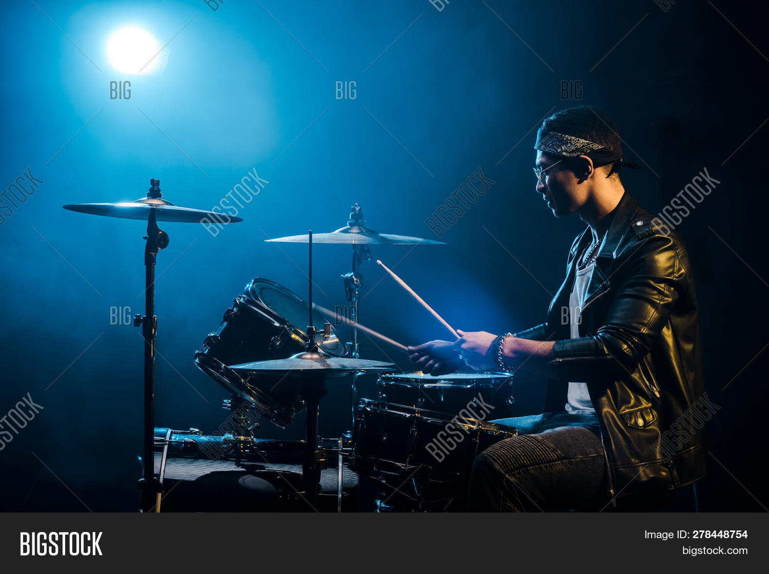 Side View Male Image & Photo (Free Trial) | Bigstock