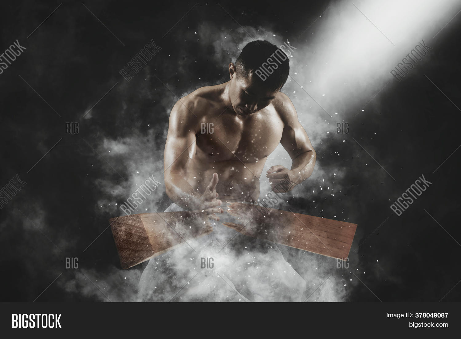 Karate Man Breaking Image & Photo (Free Trial) | Bigstock