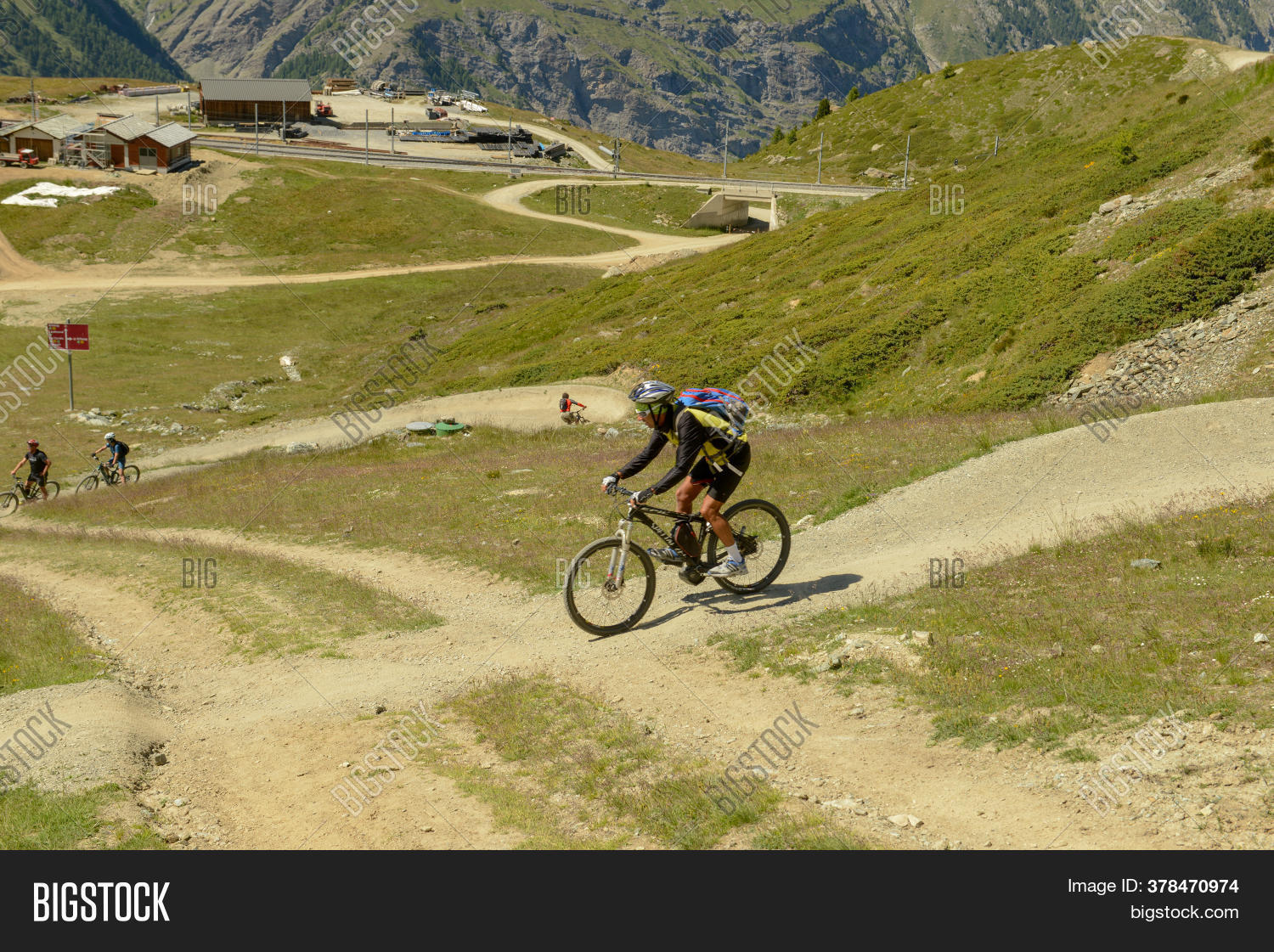 People Driving Mtb On Image & Photo (Free Trial) | Bigstock