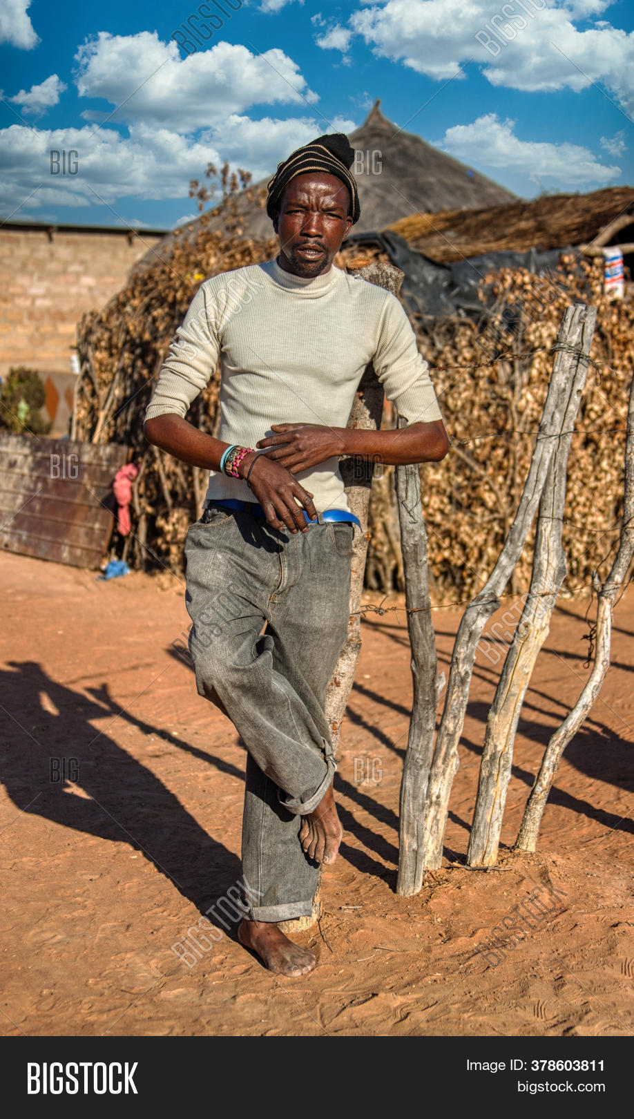 African Man Walking Image & Photo (Free Trial) | Bigstock