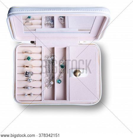 Open Jewelry Box On Image & Photo (Free Trial) | Bigstock