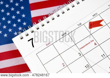 4 Th July Calendar Image & Photo (Free Trial) | Bigstock