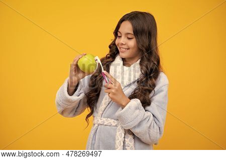 Girl Cleaning Teeth. Image & Photo (Free Trial) | Bigstock