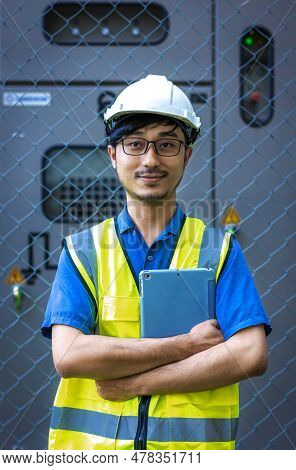 Electrical Engineer Image & Photo (Free Trial) | Bigstock