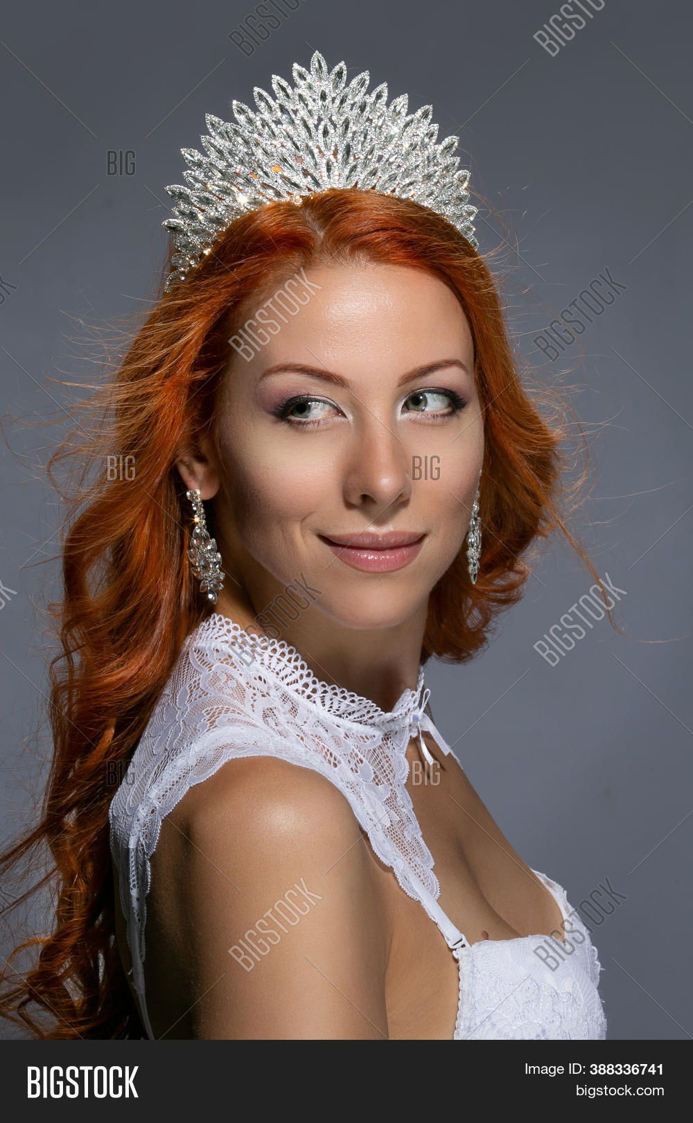 Beauty Queen. Woman Image & Photo (Free Trial) | Bigstock