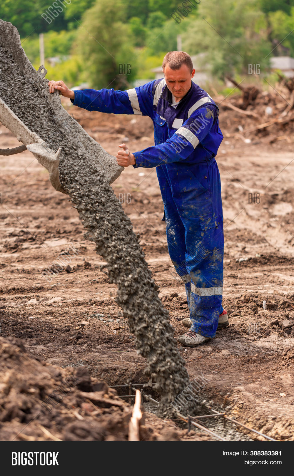 Construction Worker Image & Photo (Free Trial) | Bigstock