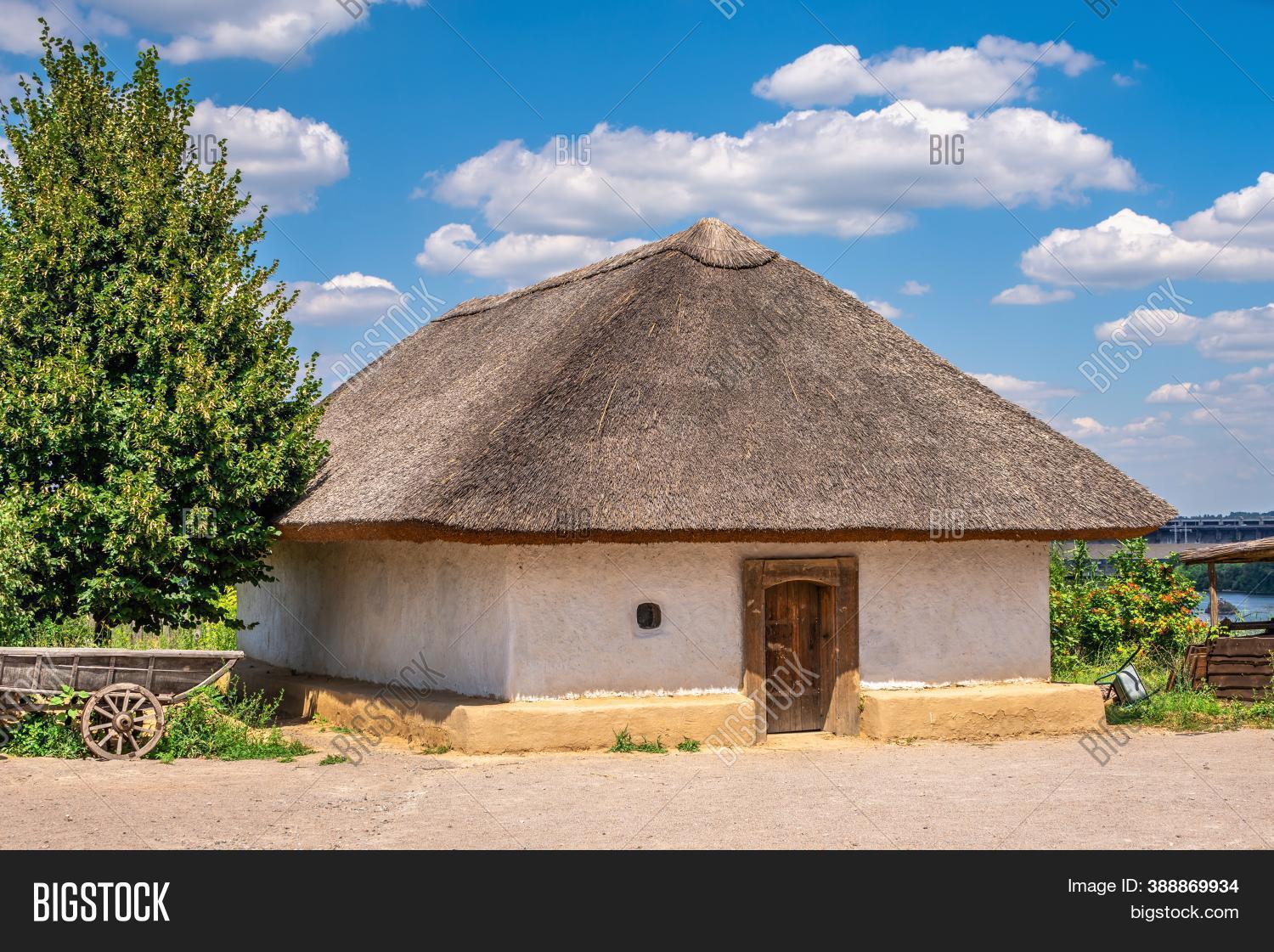 Ukrainian House Image & Photo (Free Trial) | Bigstock