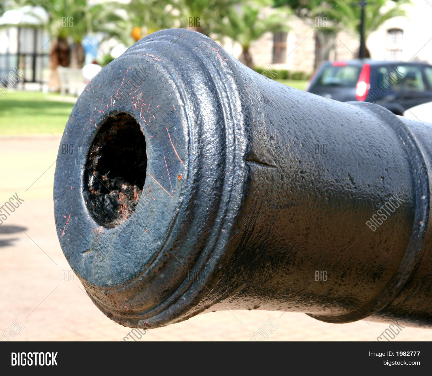 Cannon Muzzle Image & Photo (Free Trial) | Bigstock