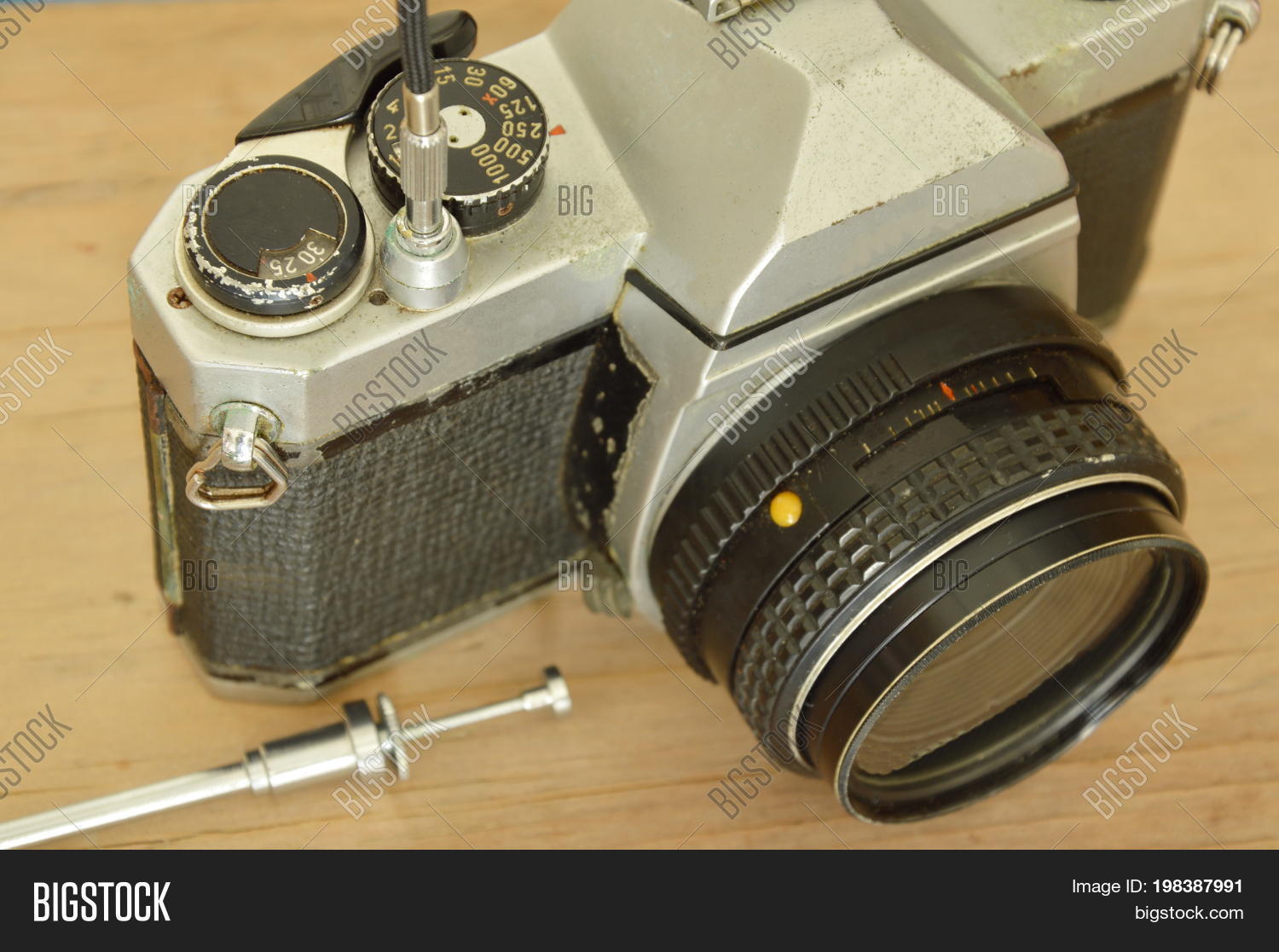 Classic Shutter Cable Image & Photo (Free Trial) | Bigstock