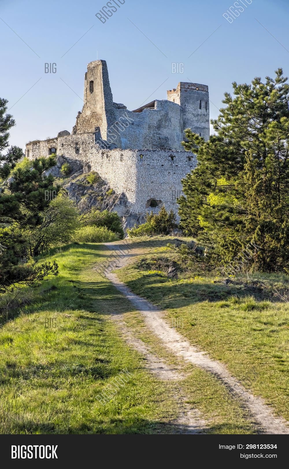 Cachtice Castle Ruins Image & Photo (Free Trial) | Bigstock
