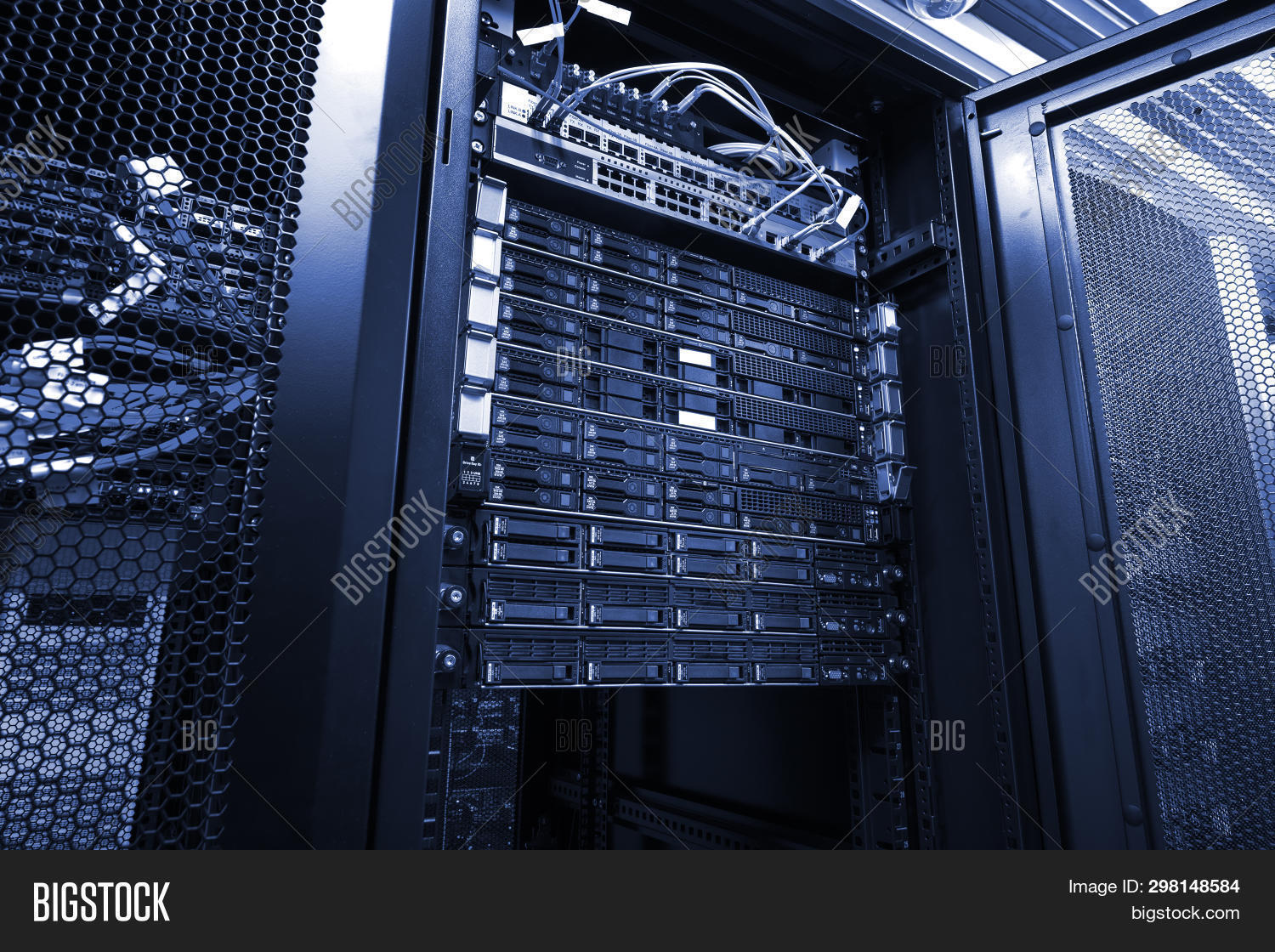 Blade Server Rack Image & Photo (Free Trial) | Bigstock