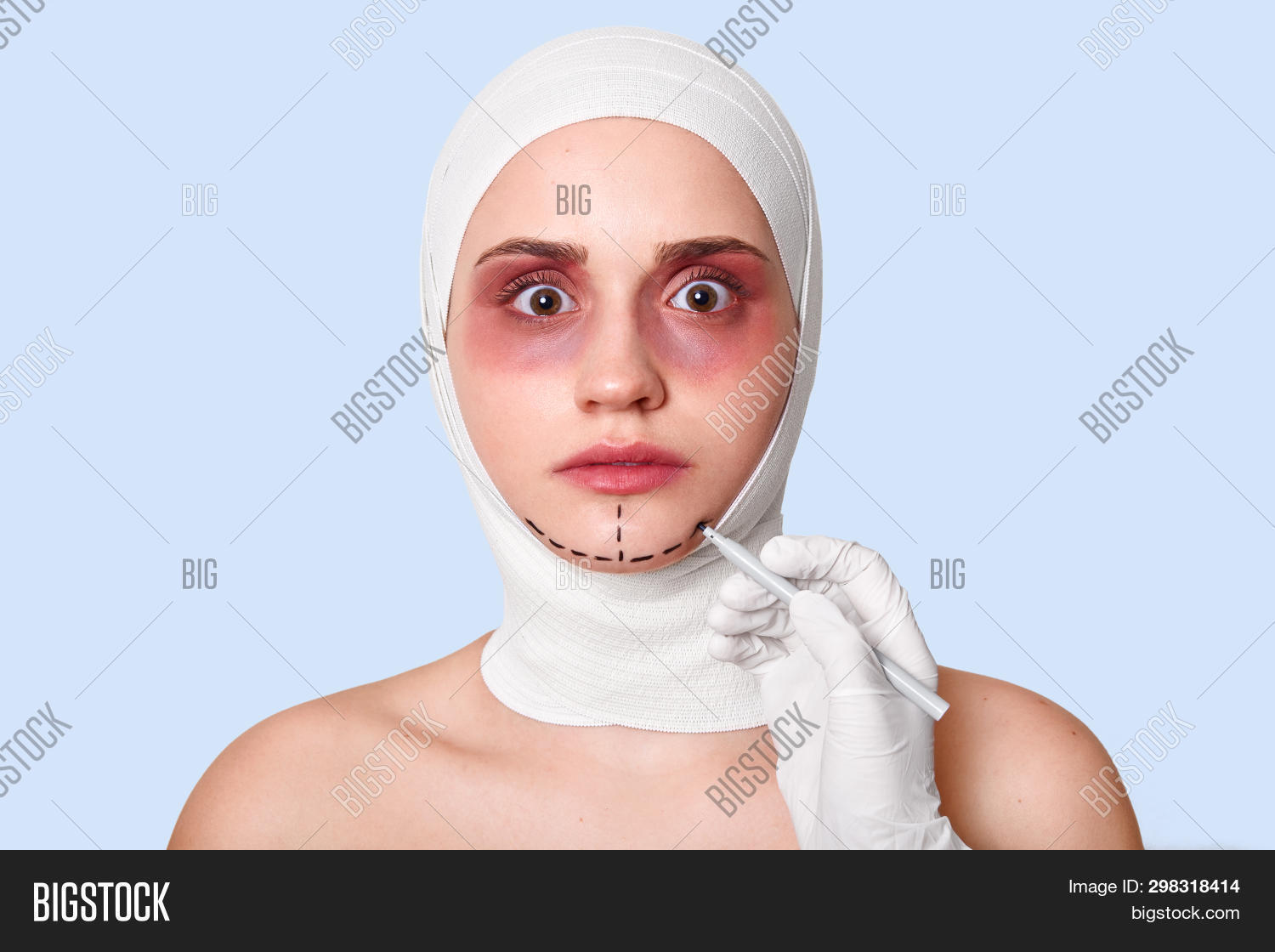 Beautiful Scared Woman Image & Photo (Free Trial) | Bigstock
