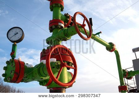 Horizontal View Image & Photo (Free Trial) | Bigstock