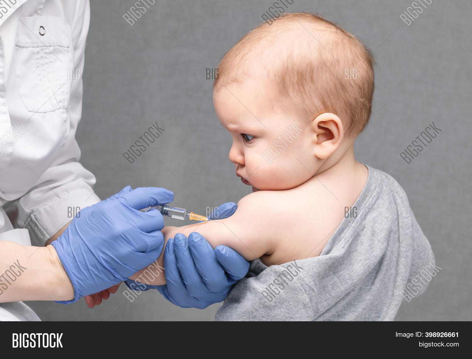 Pediatrician Nurse Image & Photo (Free Trial) | Bigstock