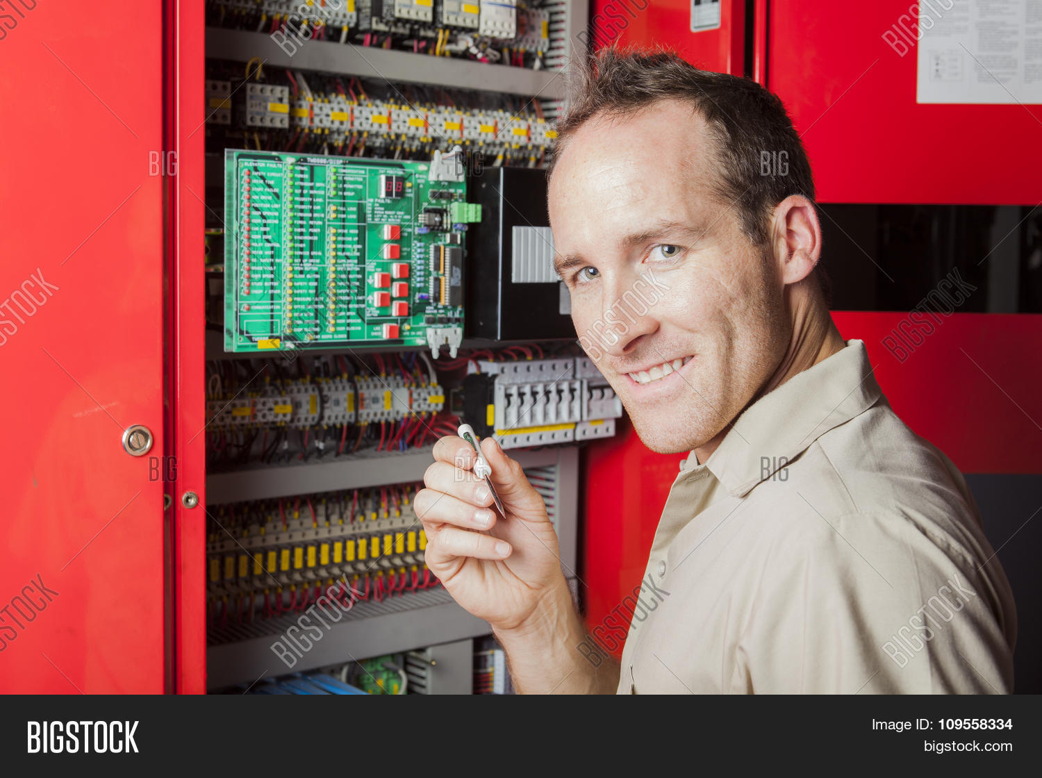 Machinist Worker Image & Photo (Free Trial) | Bigstock