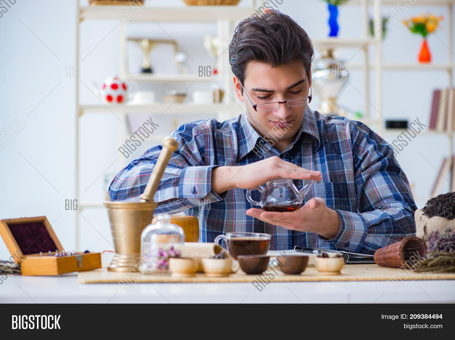 Professional Tea Image & Photo (Free Trial) | Bigstock