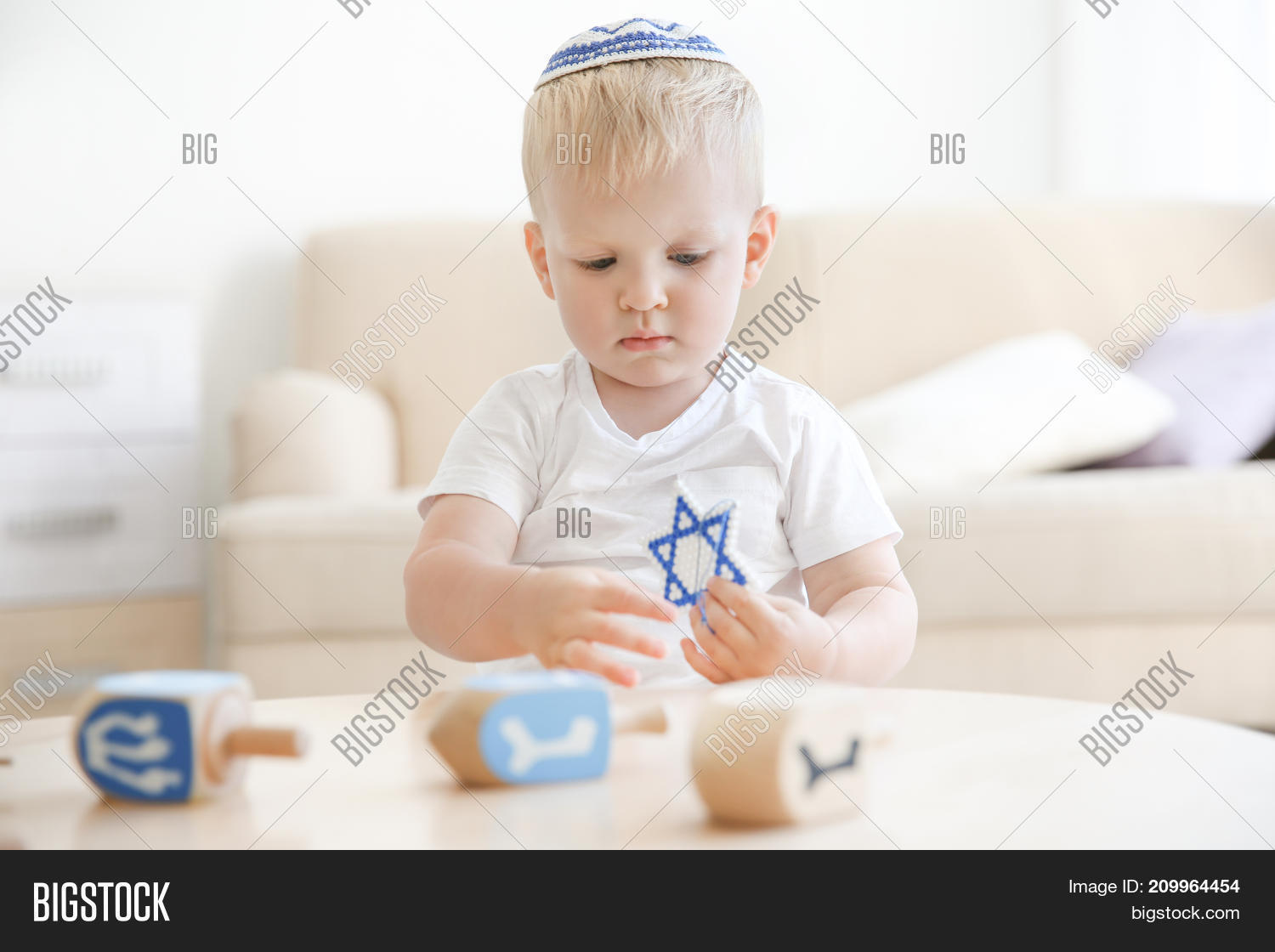 Little Jewish Boy Star Image & Photo (Free Trial) | Bigstock