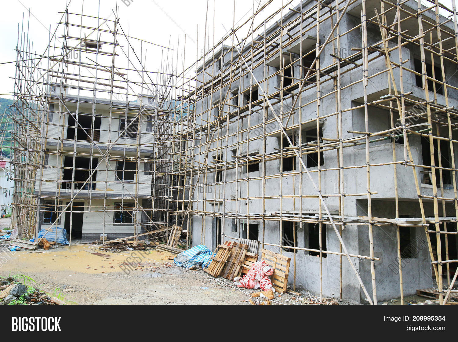 Under Construction Nt Image & Photo (Free Trial) | Bigstock