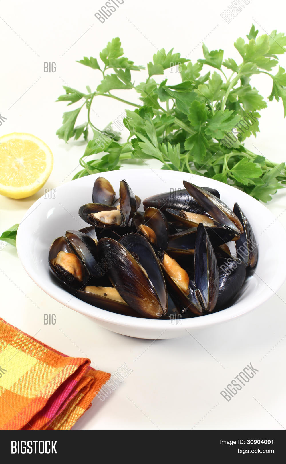 Steamed Mussels Bowl Image & Photo (Free Trial) | Bigstock