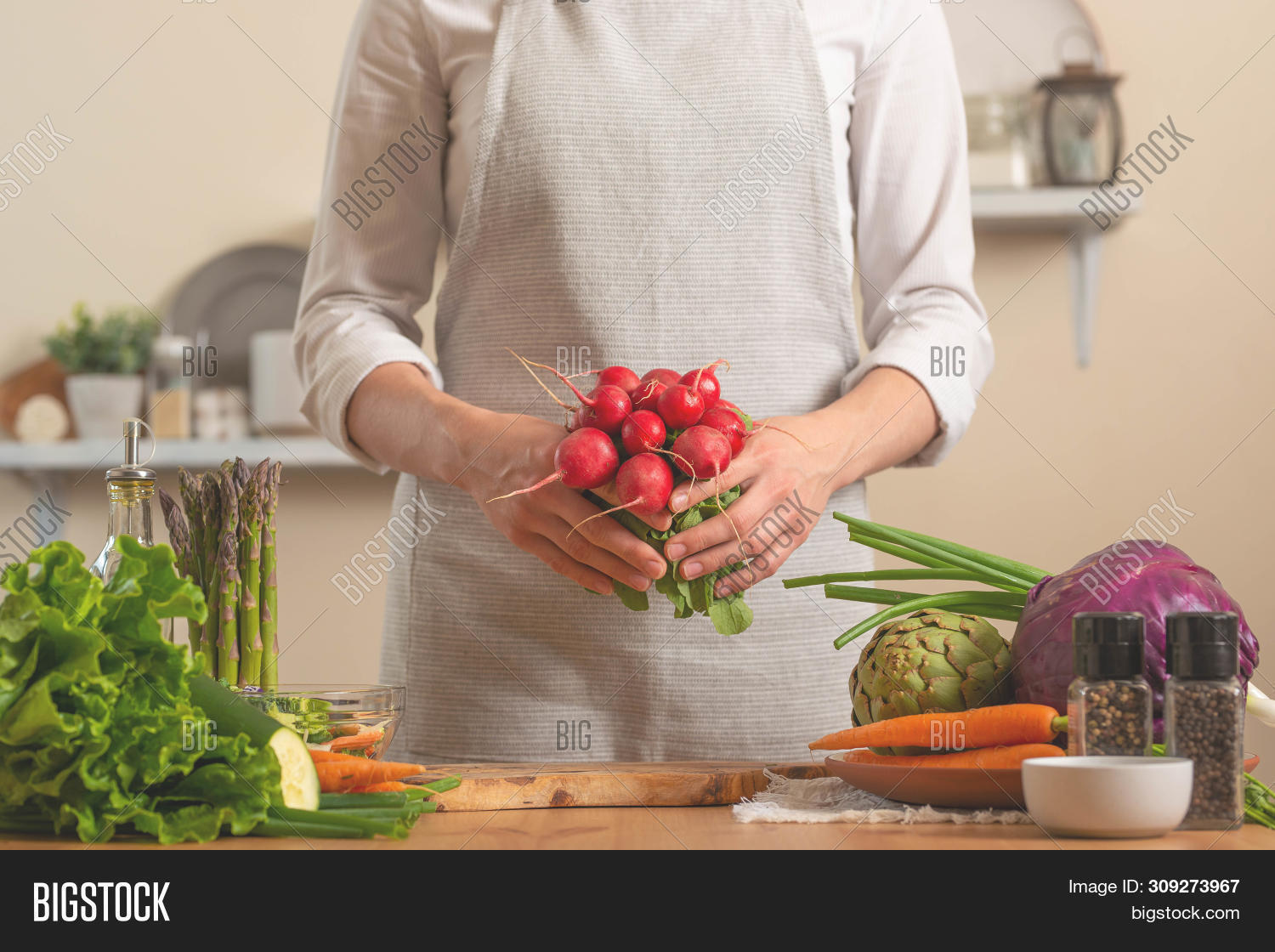 Chef Keeps Fresh Image & Photo (Free Trial) | Bigstock