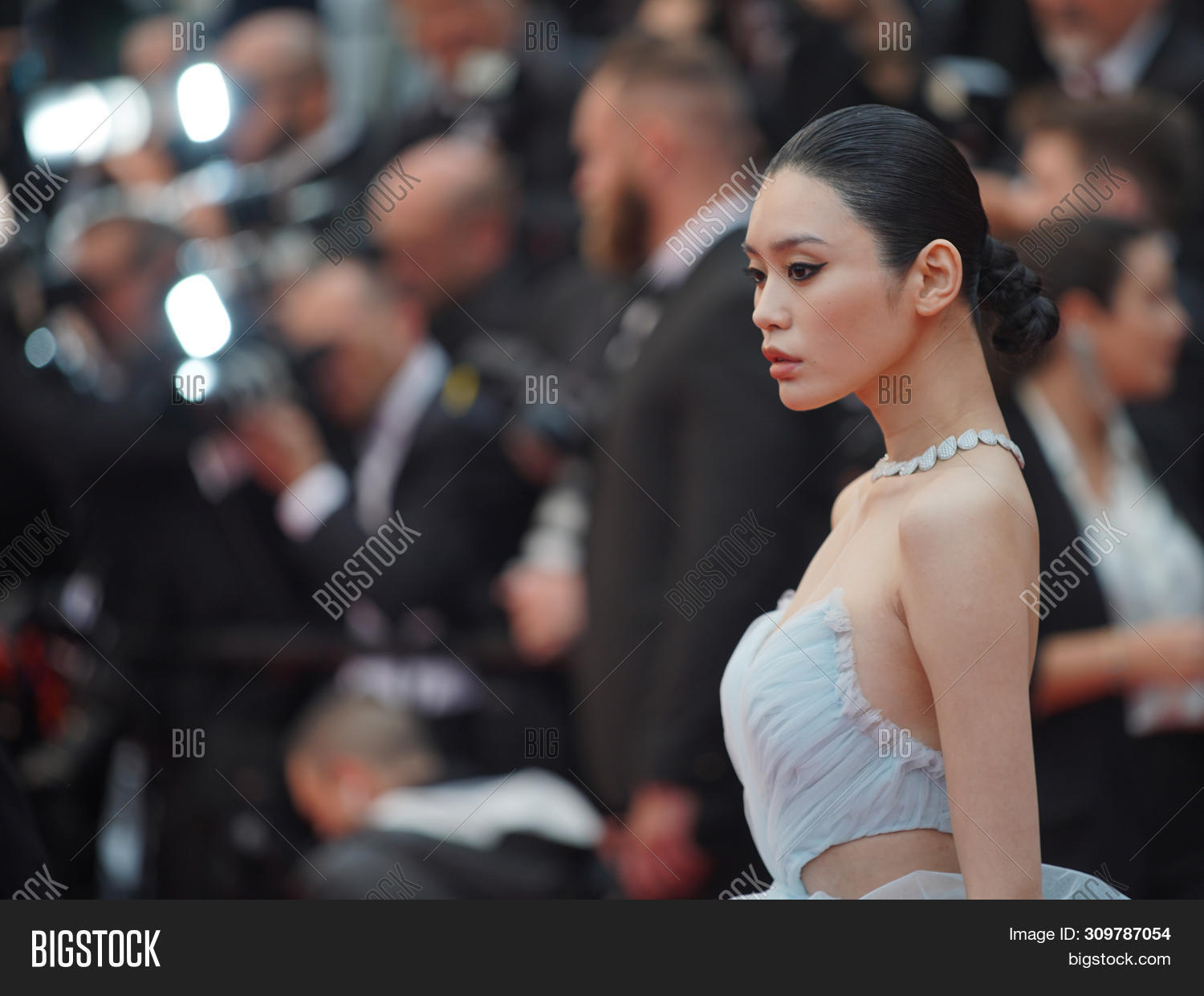 Ming Xi Attends Image & Photo (Free Trial) | Bigstock
