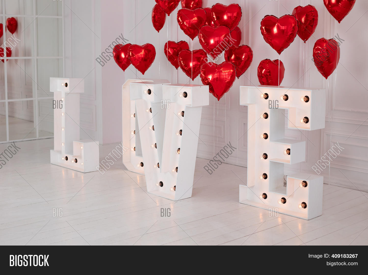 Love Big Letters Led Image & Photo (Free Trial) | Bigstock