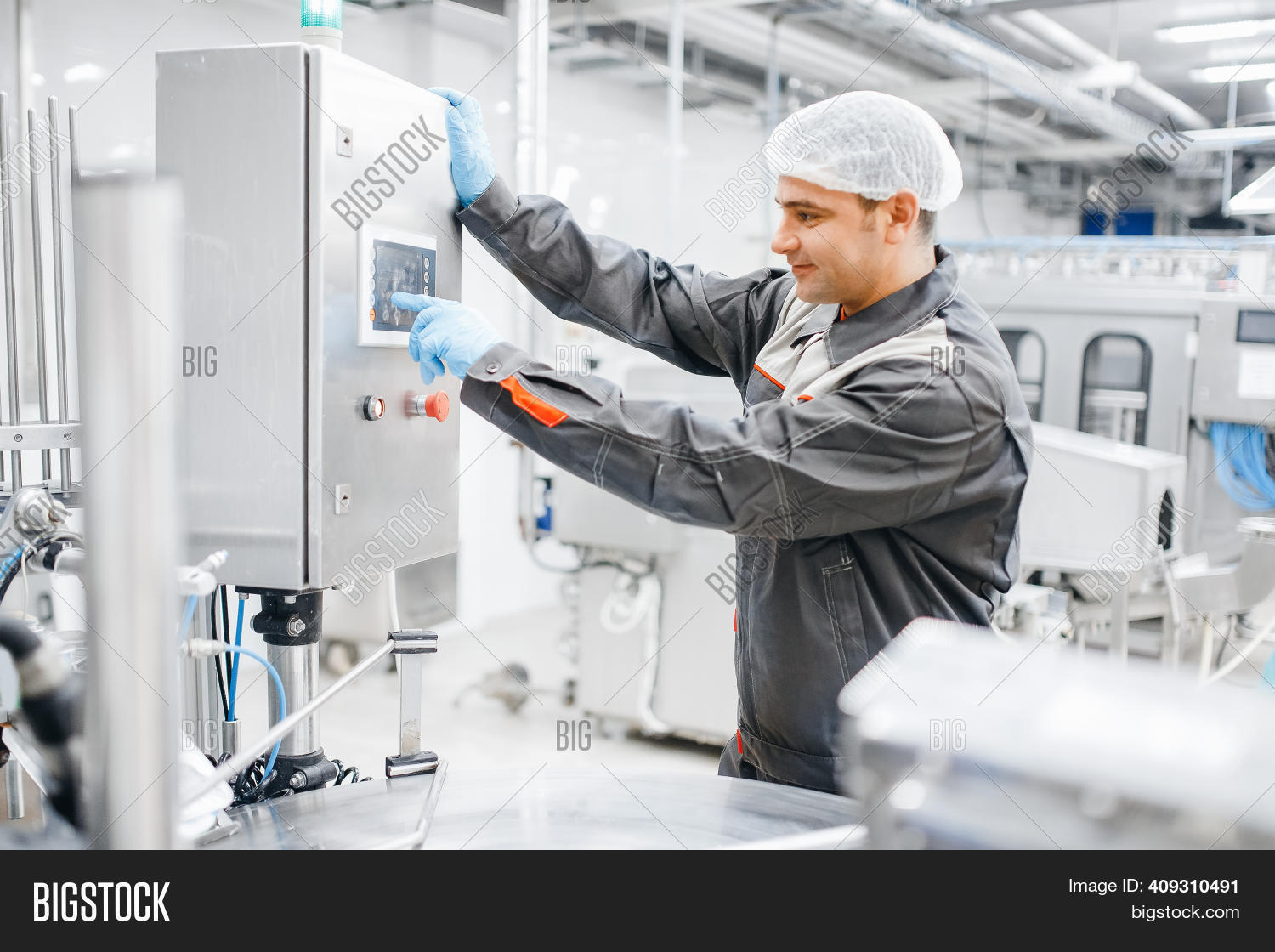 Factory Engineer Man Image & Photo (Free Trial) | Bigstock