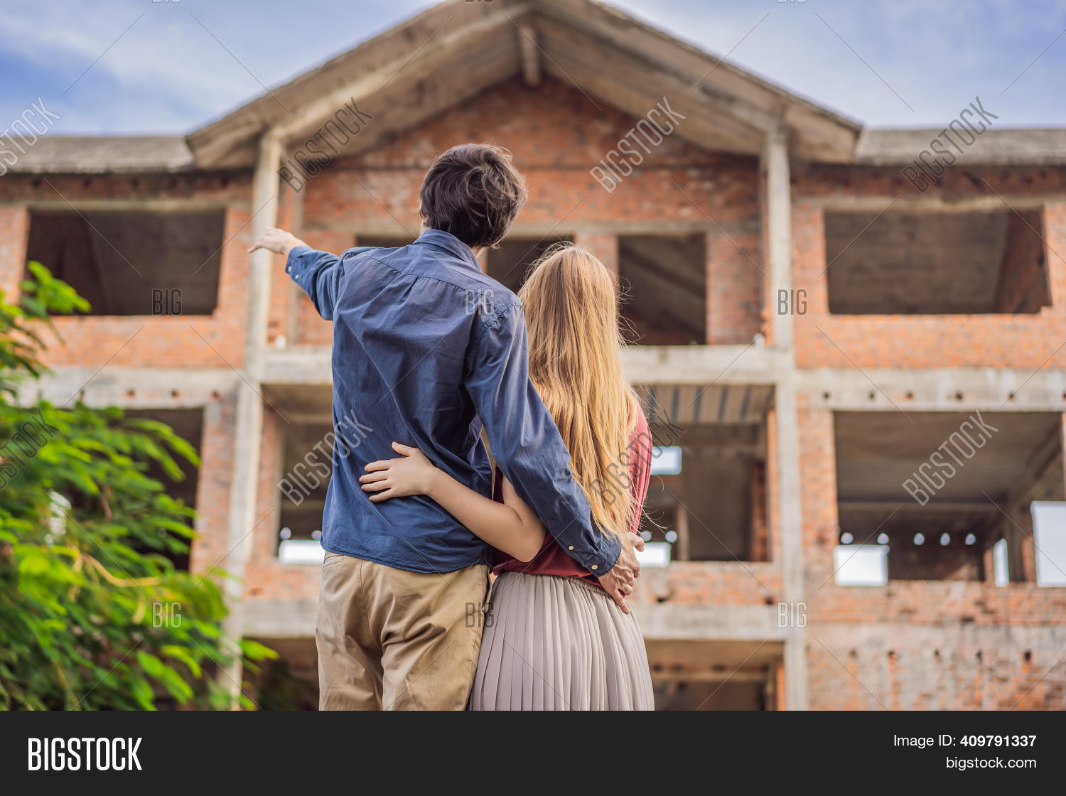 Couple Looking Their Image & Photo (Free Trial) | Bigstock