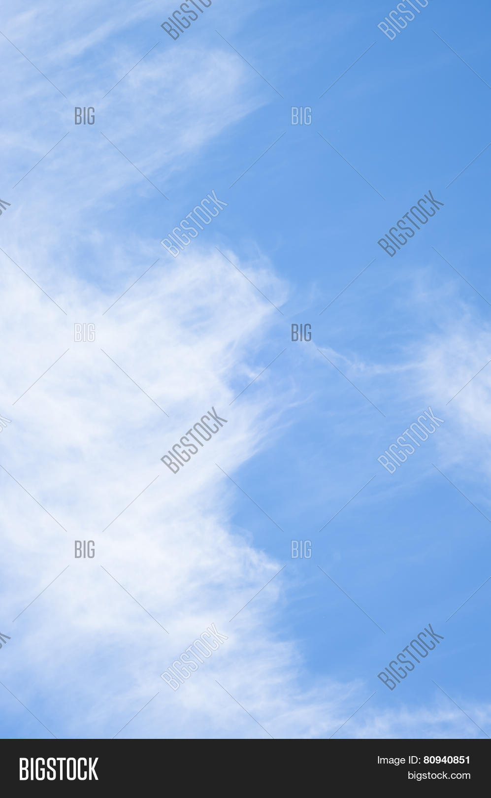Tenuous, Faint Clouds Image & Photo (Free Trial) | Bigstock
