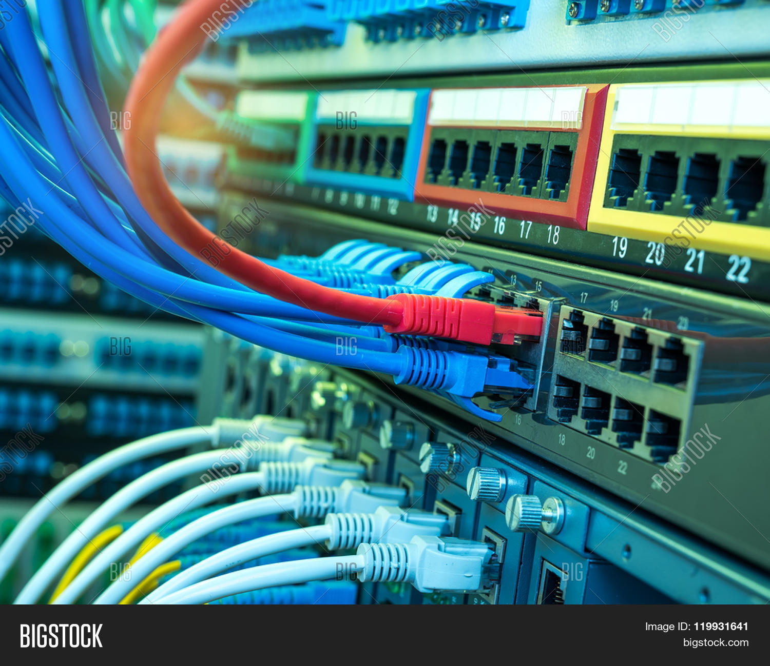 Network Panel 图片和照片（免费试用） | Bigstock