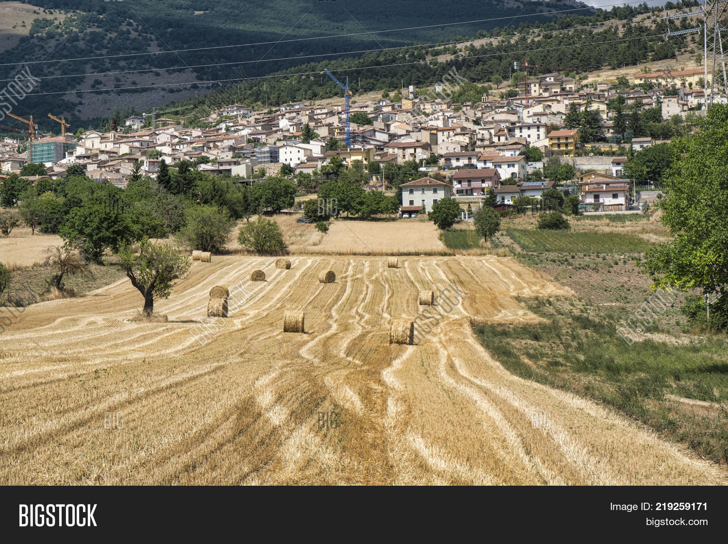 Bussi Sul Tirino, Image & Photo (Free Trial) | Bigstock