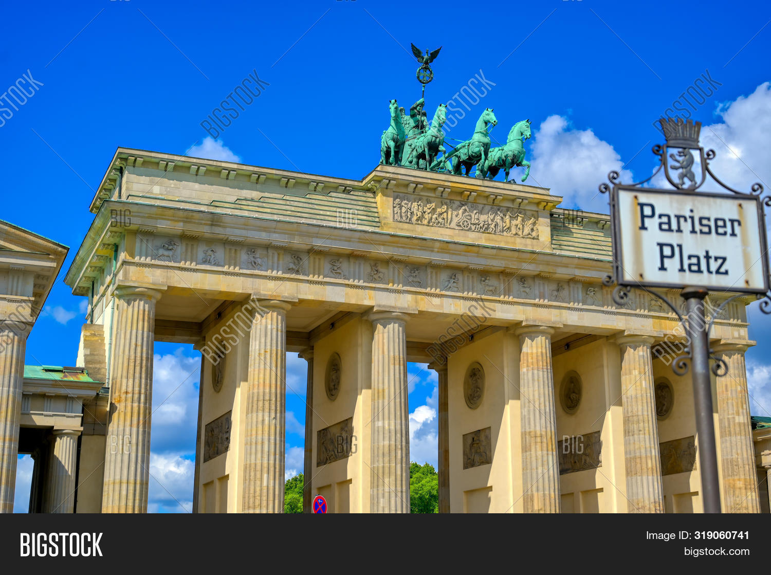 Brandenburg Gate Image & Photo (Free Trial) | Bigstock